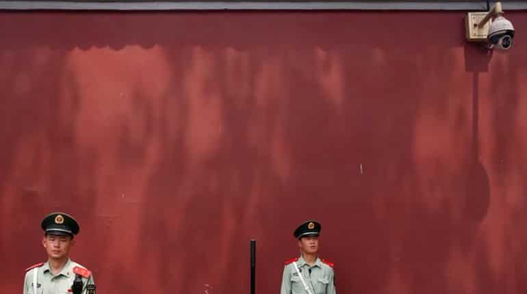 Shanghai police conduct operation 'Fox Hunt', arrest 42 financial ...