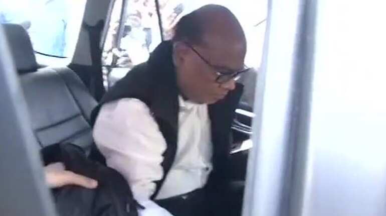 Rotomac Pens owner, son sent to 11 days CBI remand - India News News