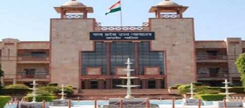 Madhya Pradesh: High Court orders former CM's to vacate government ...