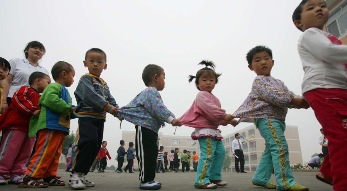 China Man Stabs 11 Children At Kindergarten School World News