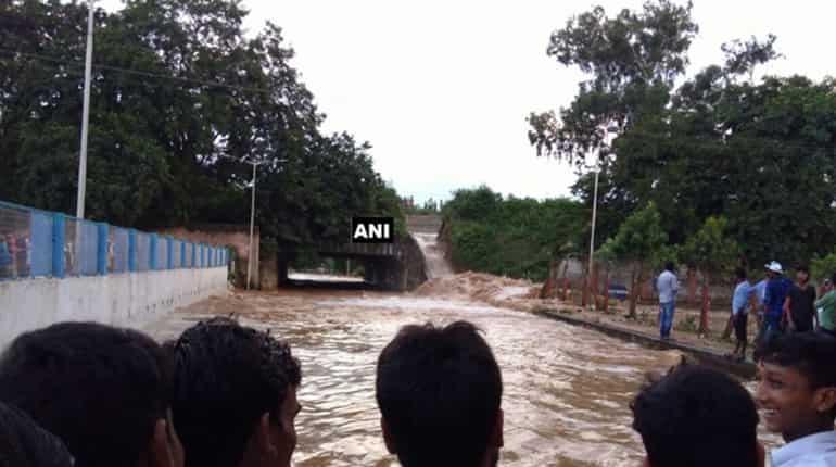 Bihar: Rs 389 crore dam collapses a day before inauguration - India ...