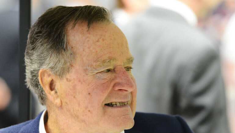 Bush senior apologises to woman who denounced groping incident - World News