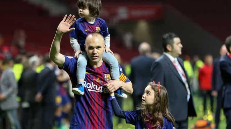 FC Barcelona: Star kids add cuteness to King's Cup - Sports News