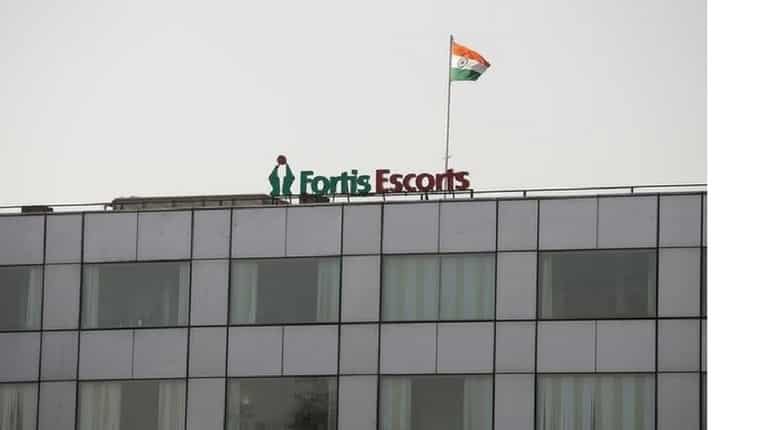 Manipal raises bid for Fortis, outlines cash injection plan - India ...