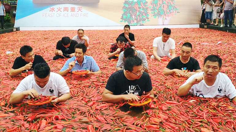 Chinese on fire at chilli eating contest - World News