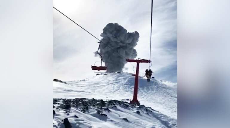 Chile ski region on alert as volcanoes rumble - World News
