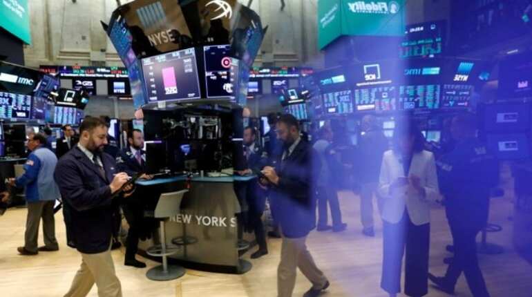 US Dow closes at record high - World News