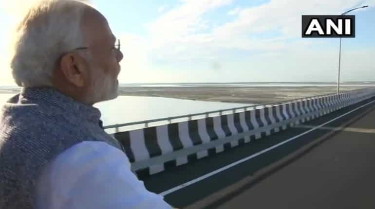 Modi inaugurates Bogibeel bridge in Assam, it will be India's longest ...