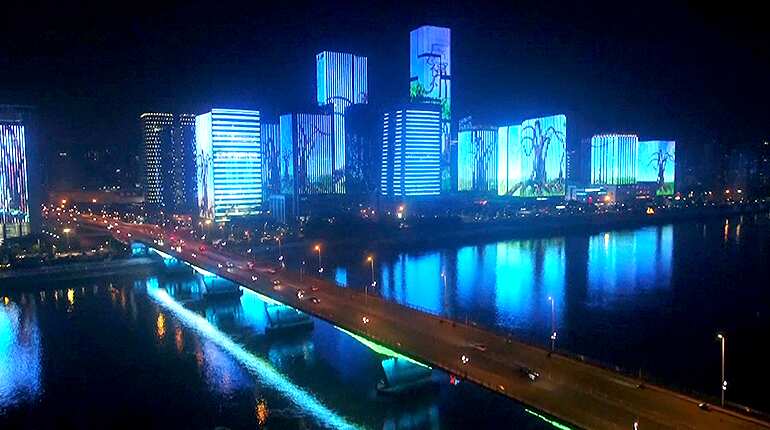 Chinese cities lit up by light shows, decorations amid Spring Festival ...