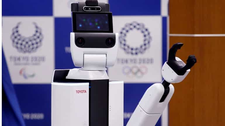 Tokyo unveils robots for 2020 Olympics - Sports News