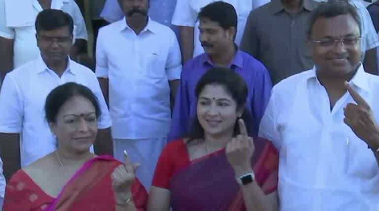 Political heavyweights in Tamil Nadu cast votes as polling begins ...