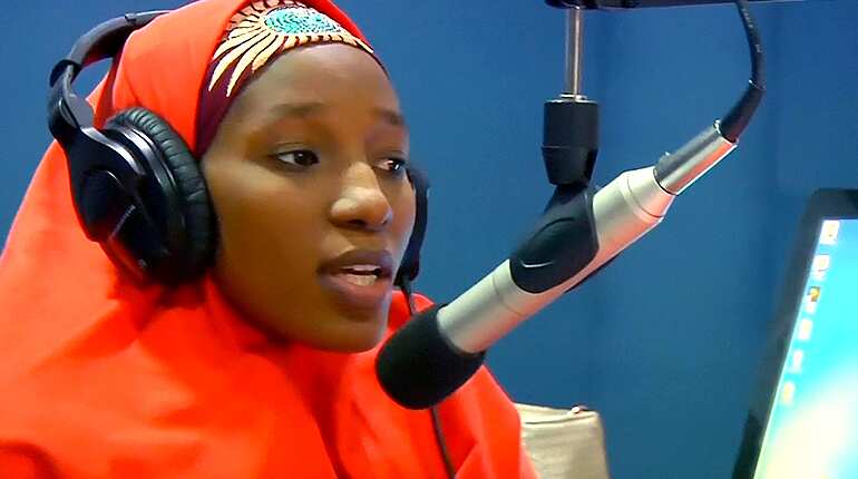 Radio host defies threats from Islamic insurgents, stays on air - Edge News