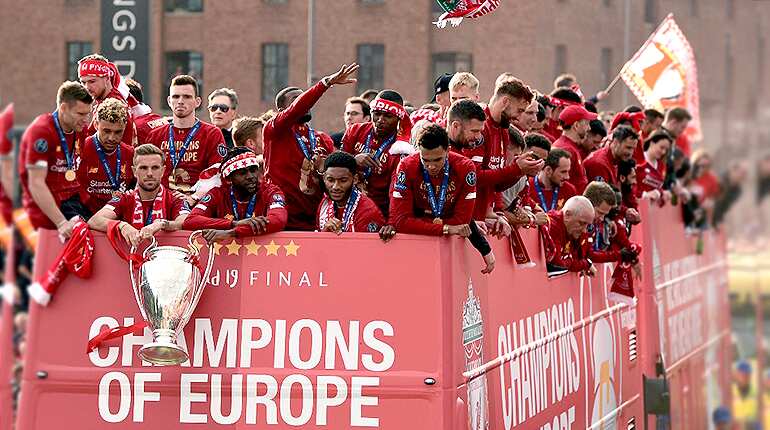 Liverpool fans celebrate Champions League homecoming party - Sports News