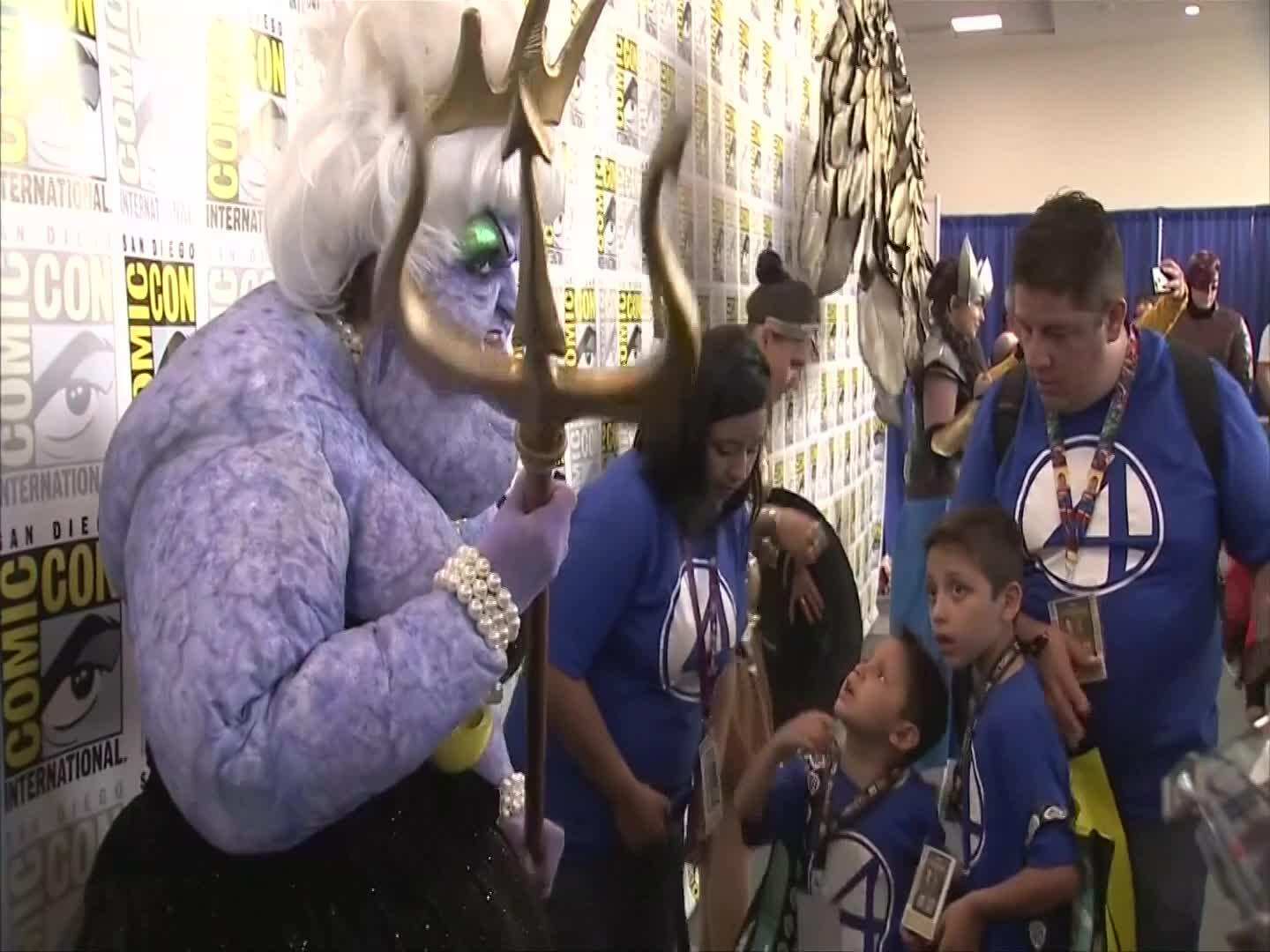 Superheroes and villians descend on San Diego - World News