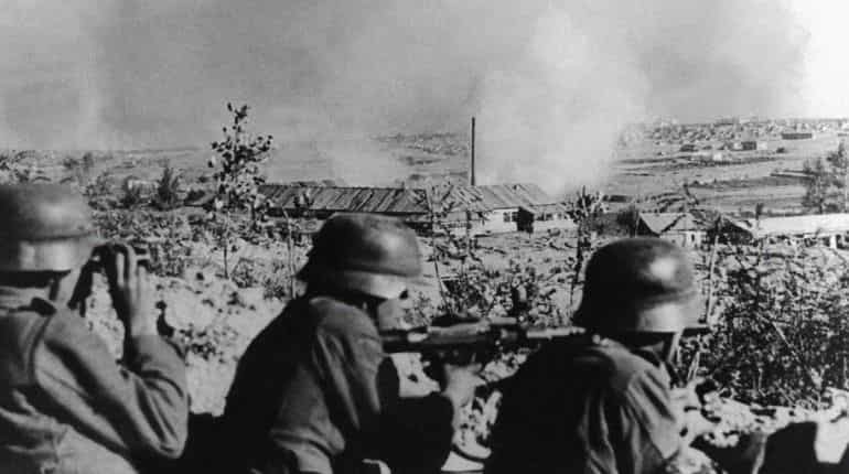 80 years since World War II: Timeline of world's deadliest conflict ...