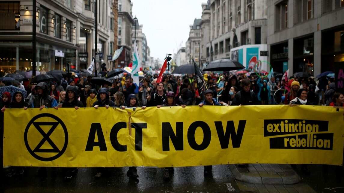 Extension Rebellion protests rock London - World News