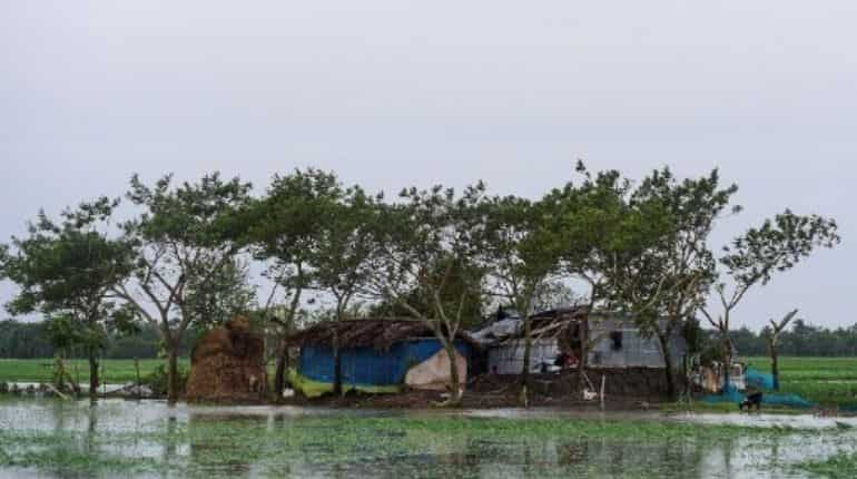 Cyclone Bulbul kills 24 in Bay of Bengal - South Asia News