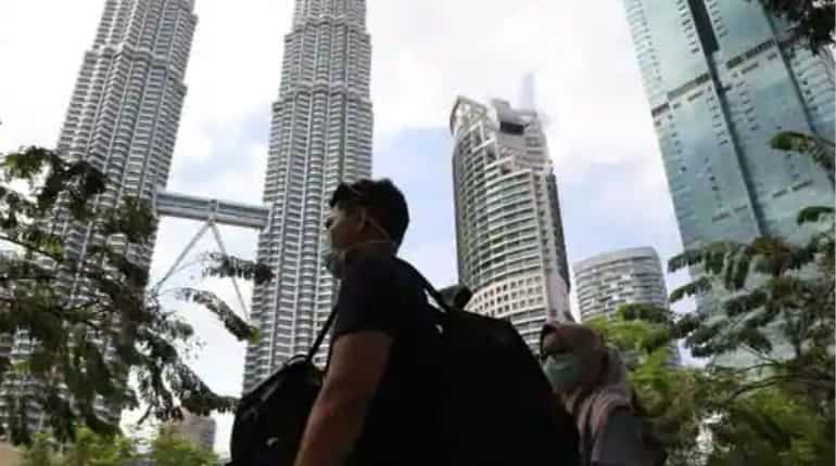 Malaysia extends lockdown till June 9; cases decrease - World News Malaysia extends lockdown till June 9; cases decrease - World News