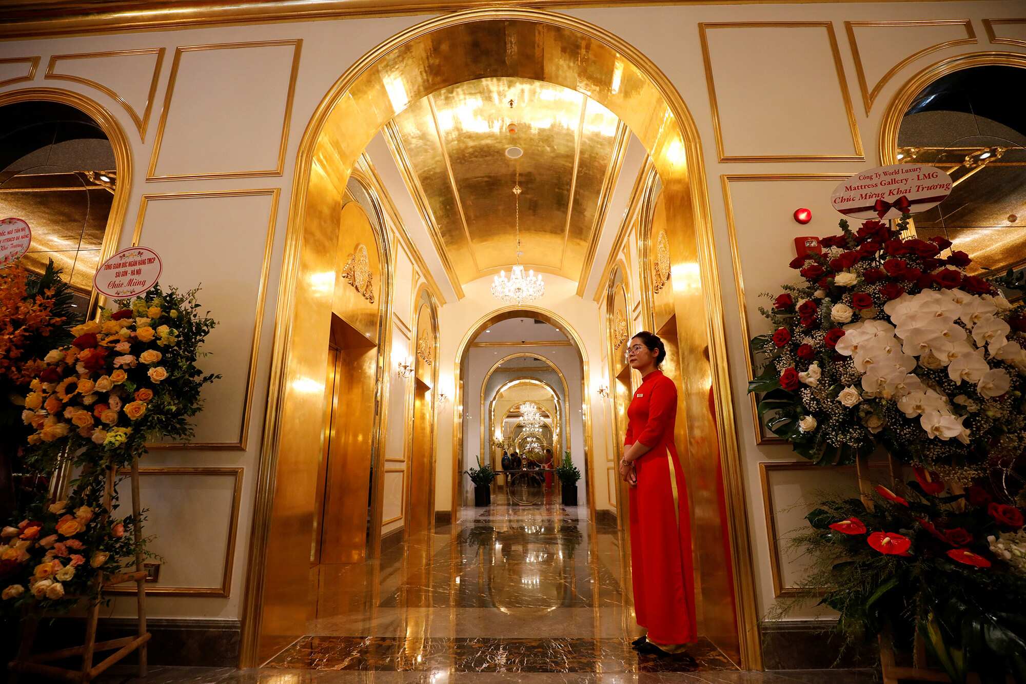Vietnam opens world's 'first' gold-plated hotel - World News