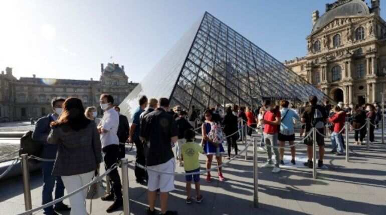 French museums and tourist attractions reopen and promote new normal ...