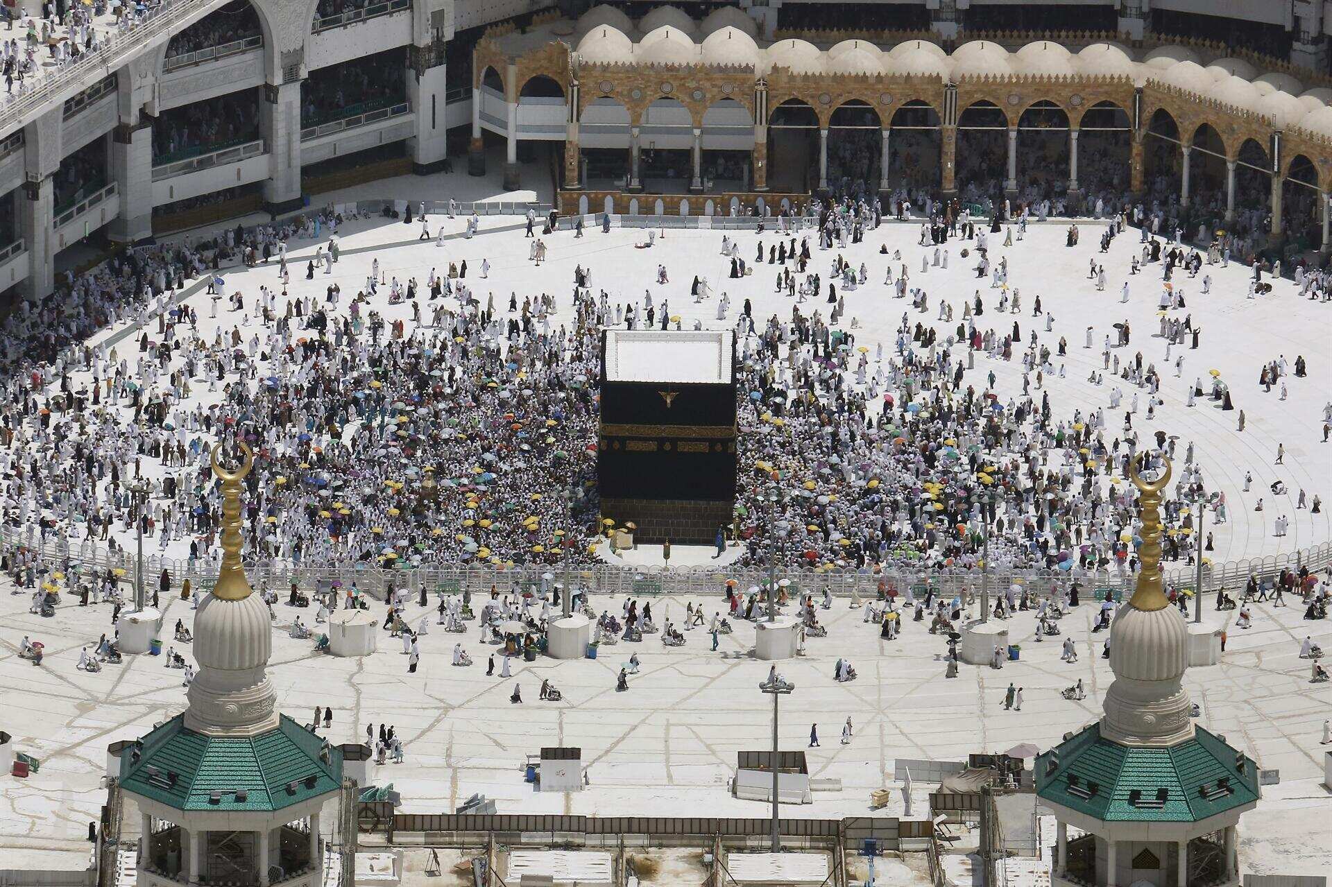 Saudi Arabia to see just 10,000 Hajj pilgrims this year - World News