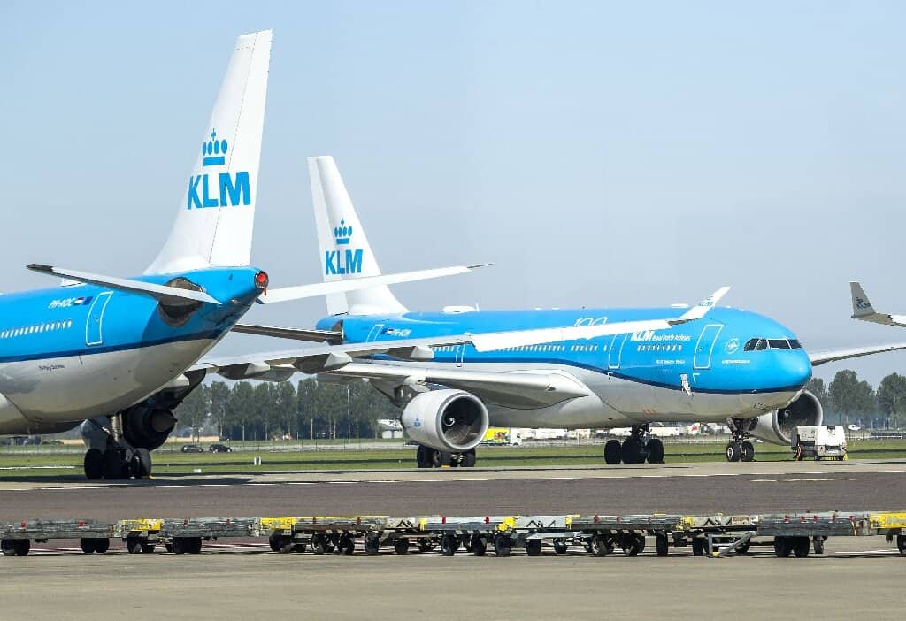 Rio-bound KLM Boeing 777 makes emergency U-turn to Amsterdam - World News
