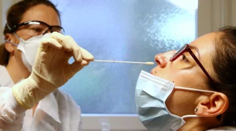 COVID-19 nasal swab test causes brain fluid leak in US woman: Study ...