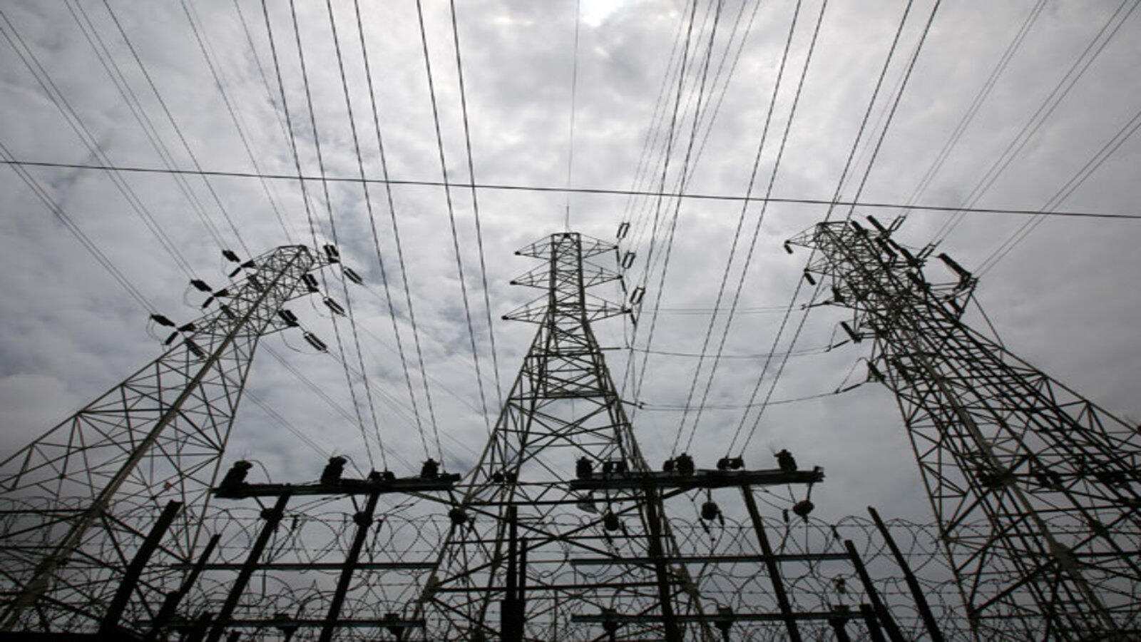 India: Citywide power outage in Mumbai due to grid failure - South Asia ...
