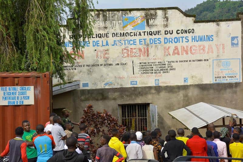 Suspected Islamists free 1,300 prisoners from east Congo jail - World News