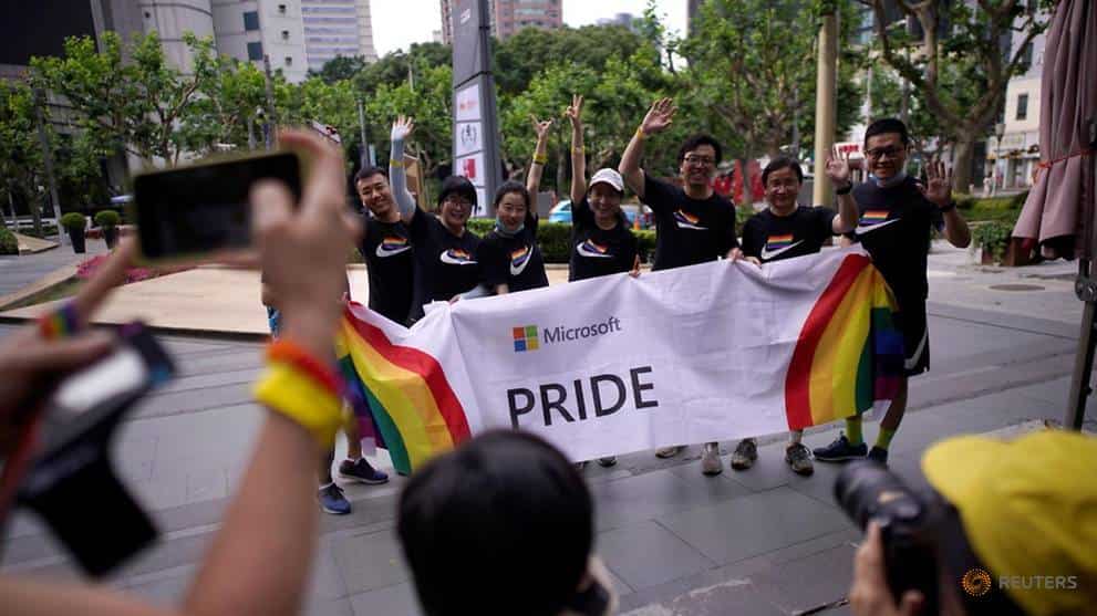 LGBT couples seek recognition in China census - World News