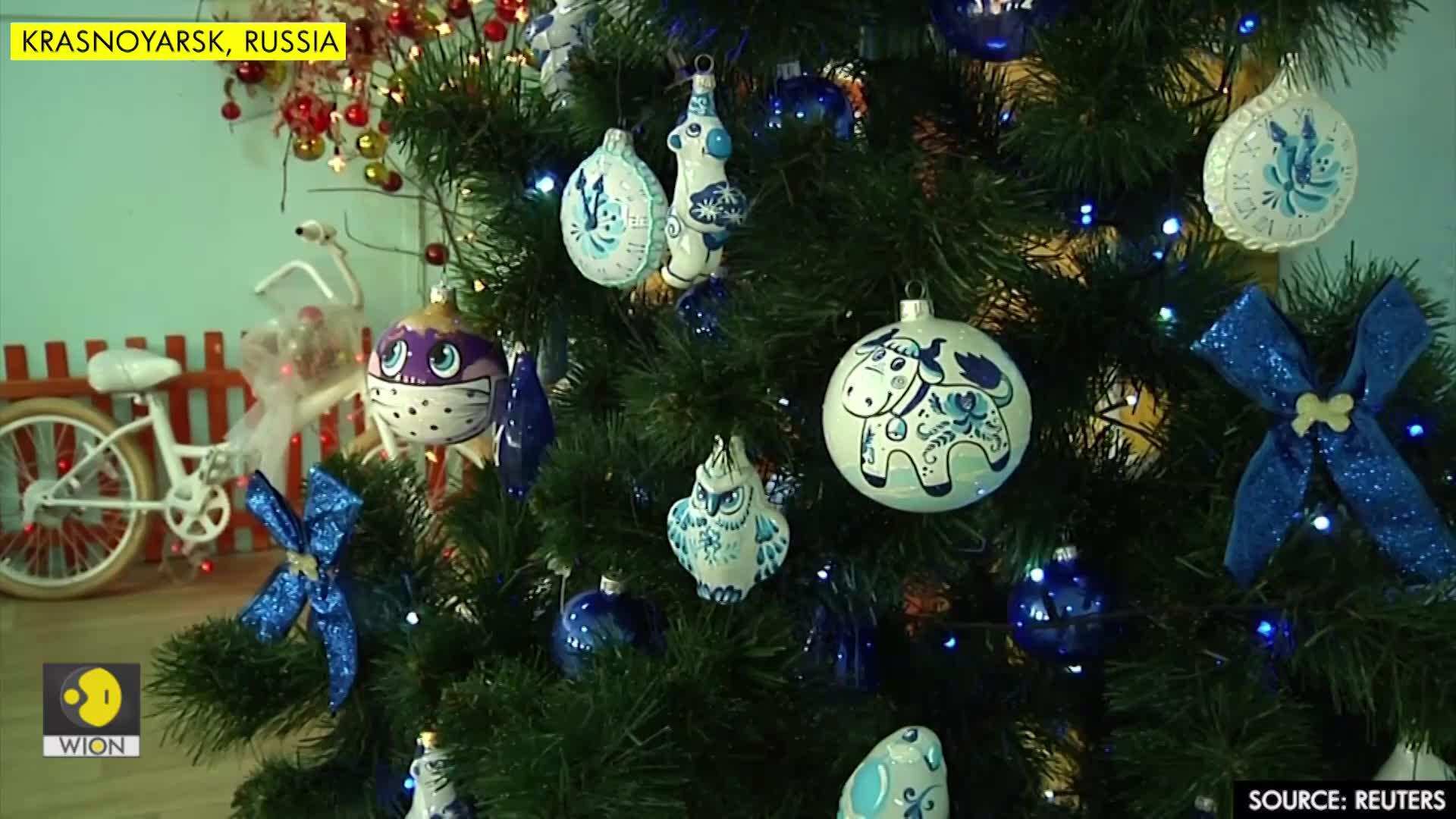 Siberian factory puts masks on baubles to mark Christmas 2020 - Edge News