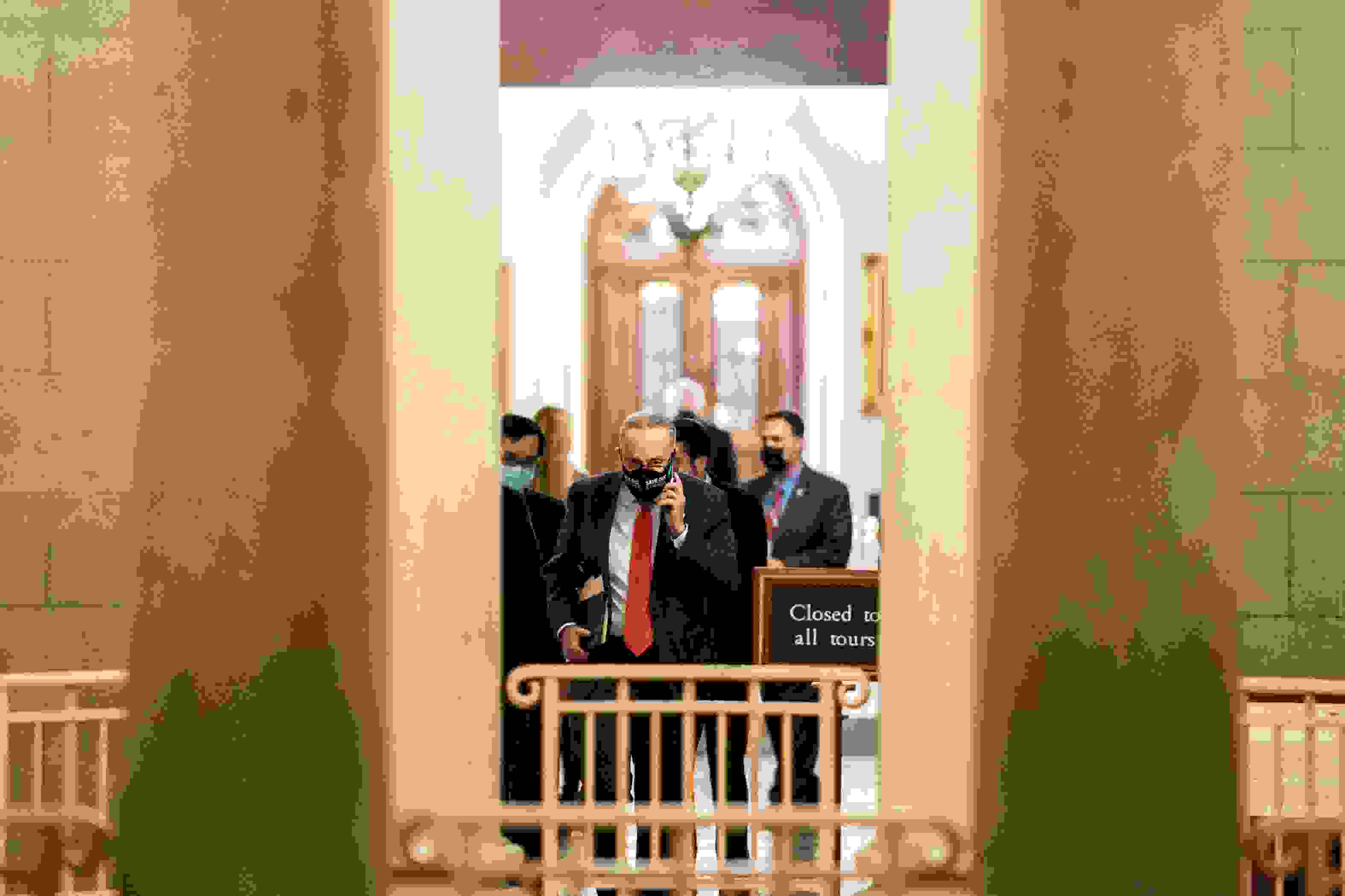 Leaders in Congress meet in search of spending and stimulus deals ...