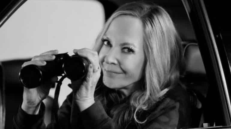Allison Janney talks about working with Mila Kunis, Regina Hall ...
