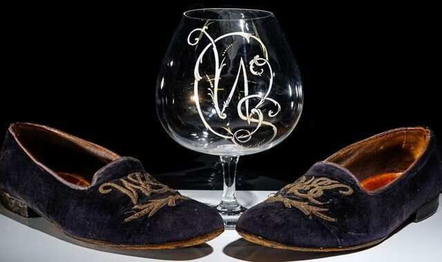 Sir Winston Churchill’s slippers sold for almost £40,000 at auction ...