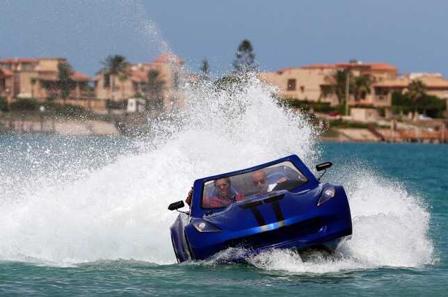 Egyptian inventors build a car that can drive on water - World News