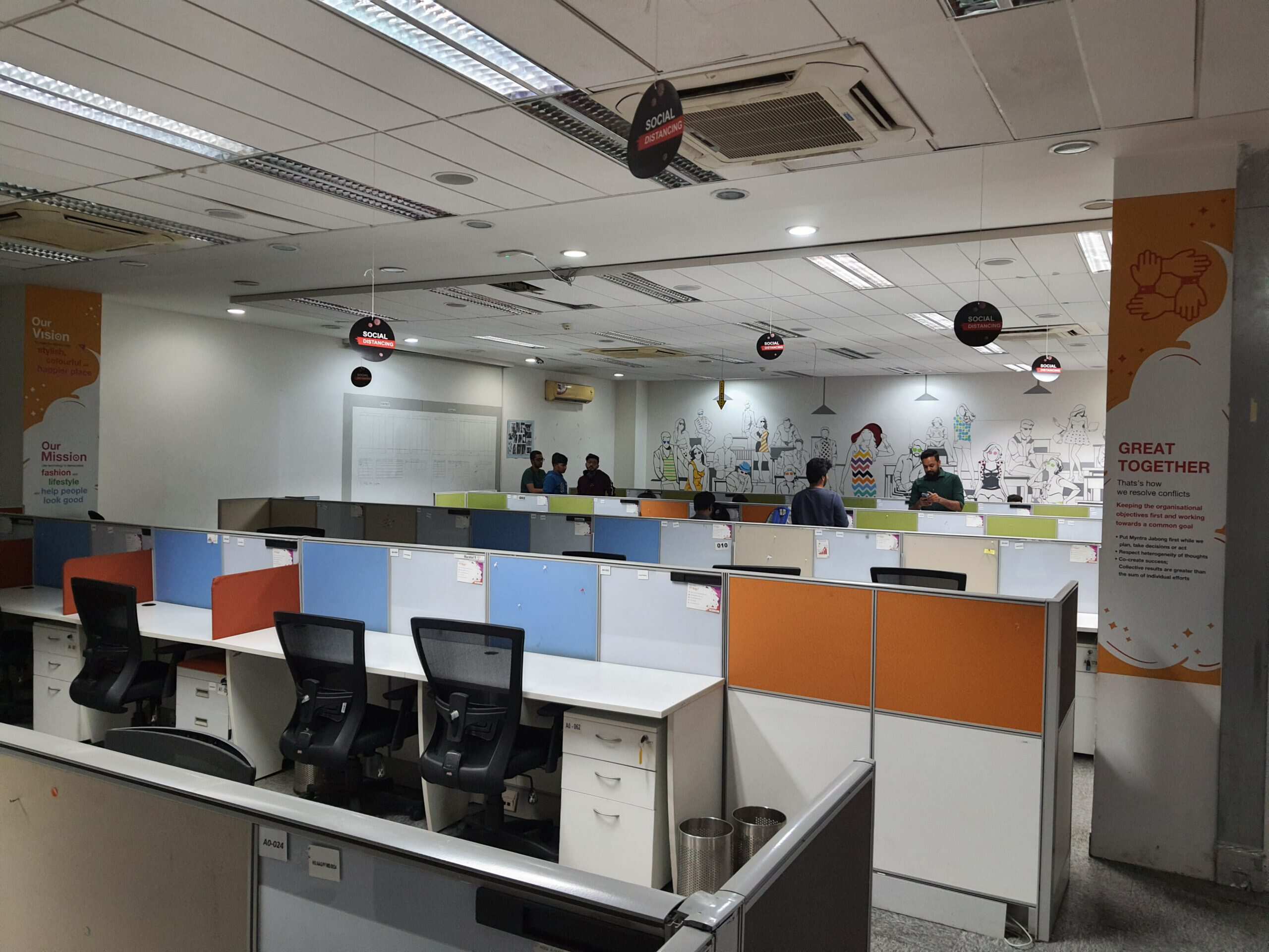 Indian IT industry crosses the $200 billion revenue mark, added 450,000 ...