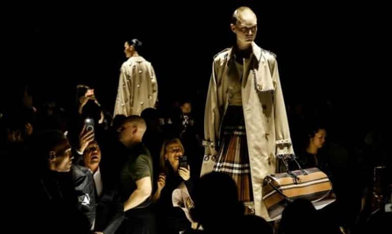 Burberry gets 'back to reality' with live London show - Entertainment News