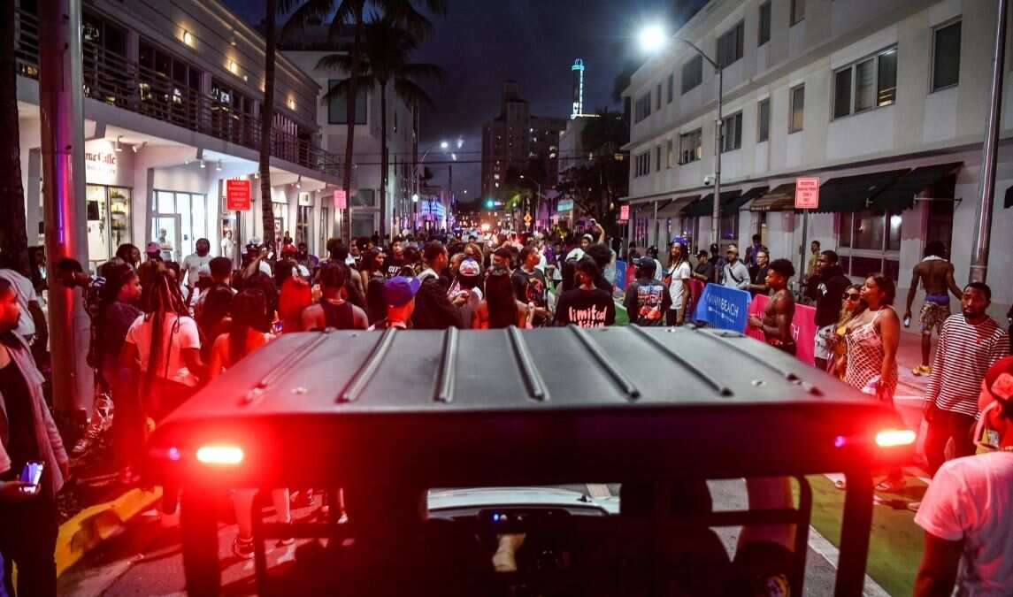 'We can't endure this anymore': Miami Beach slaps curfew on spring ...