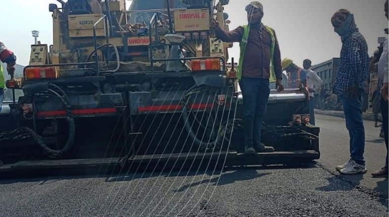 India's diamond city gets the country's first 'steel road'.Details here ...