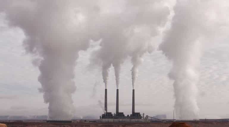WHO raises alarm; 99% of world population breathing polluted air ...