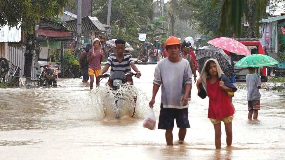 Tropical storm 'Megi' leaves trail of destruction in Philippines ...