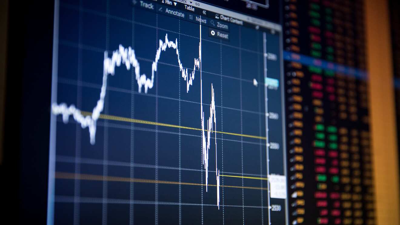 Dow, Nasdaq plunge sharply on account of US Fed hike, markets expected ...