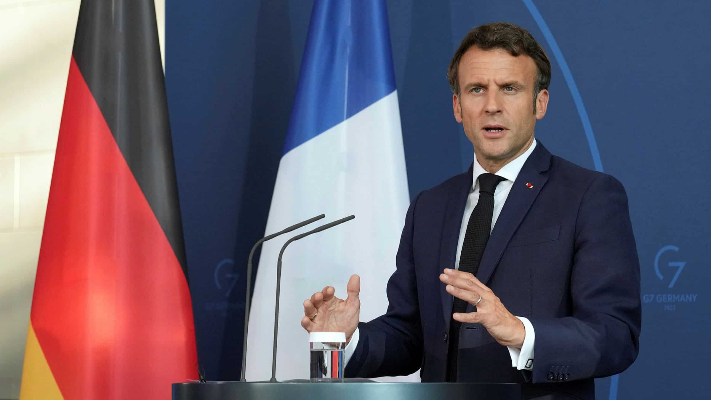 Emmanuel Macron suggests a 'political European community' to include ...