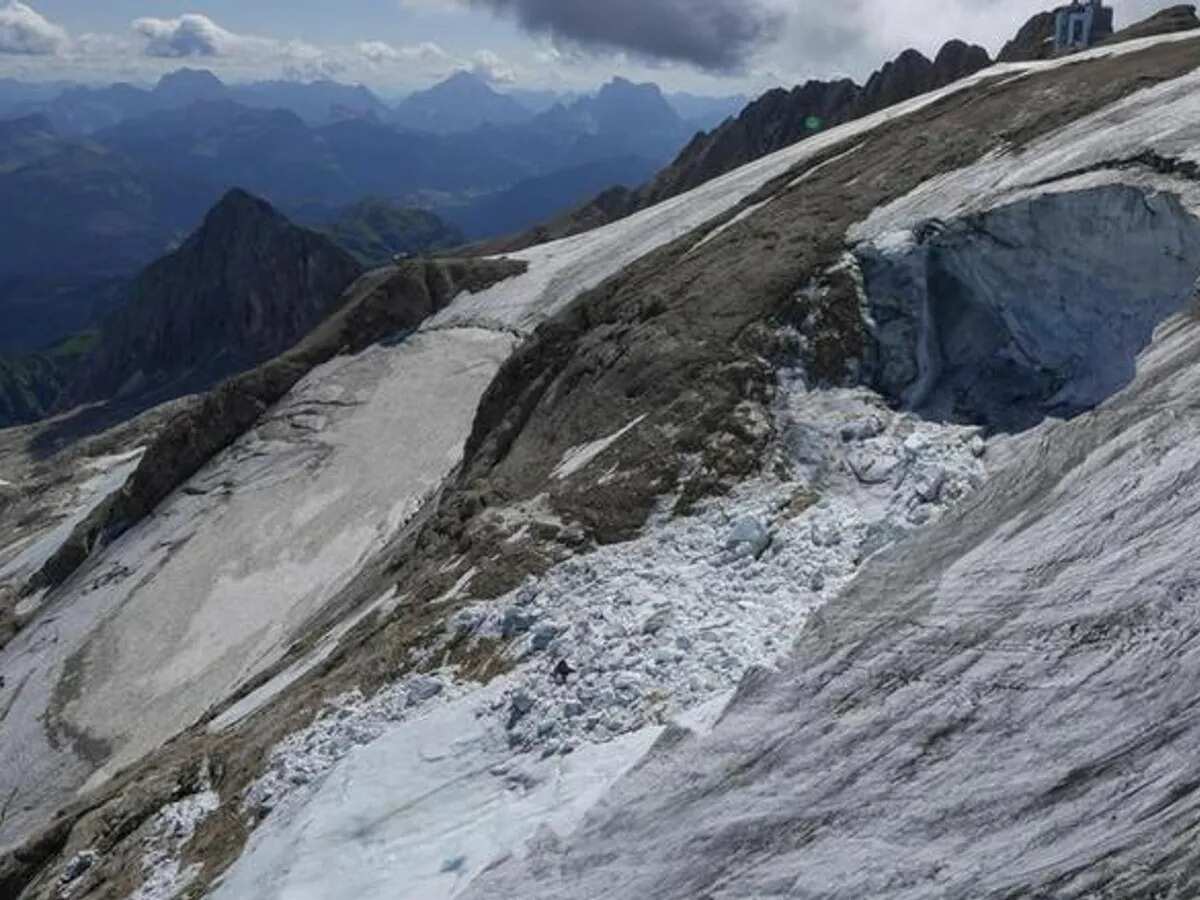 WION Climate Tracker | New crack in Italy's Marmolada Glacier two weeks ...