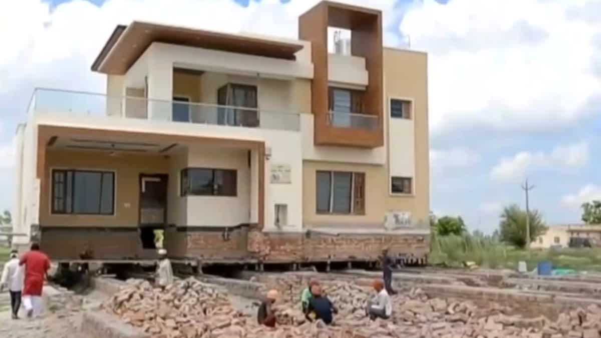 WATCH: A farmer in India moves his $188,000 house to make way for an ...