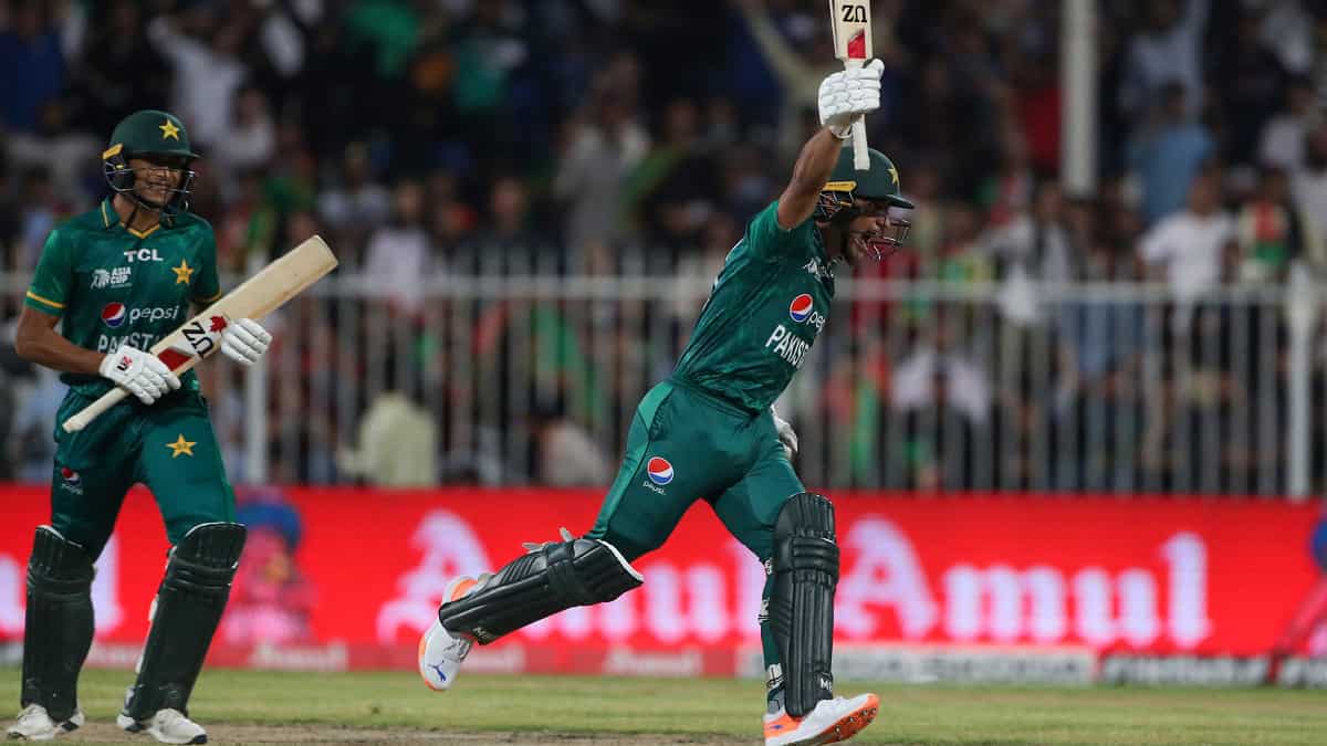 India eliminated from Asia Cup 2022 as Pakistan beat Afghanistan by 1 ...
