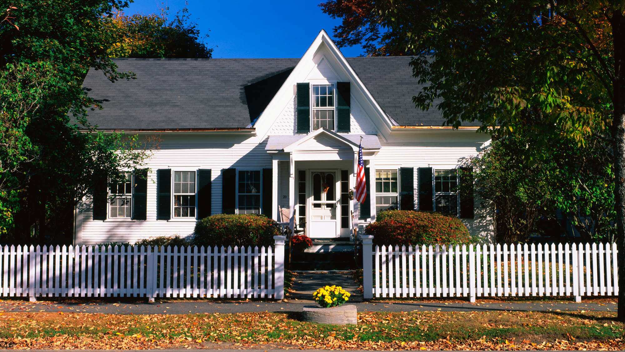 US: Owning homes biggest sign of prosperity, 10% of households behind ...