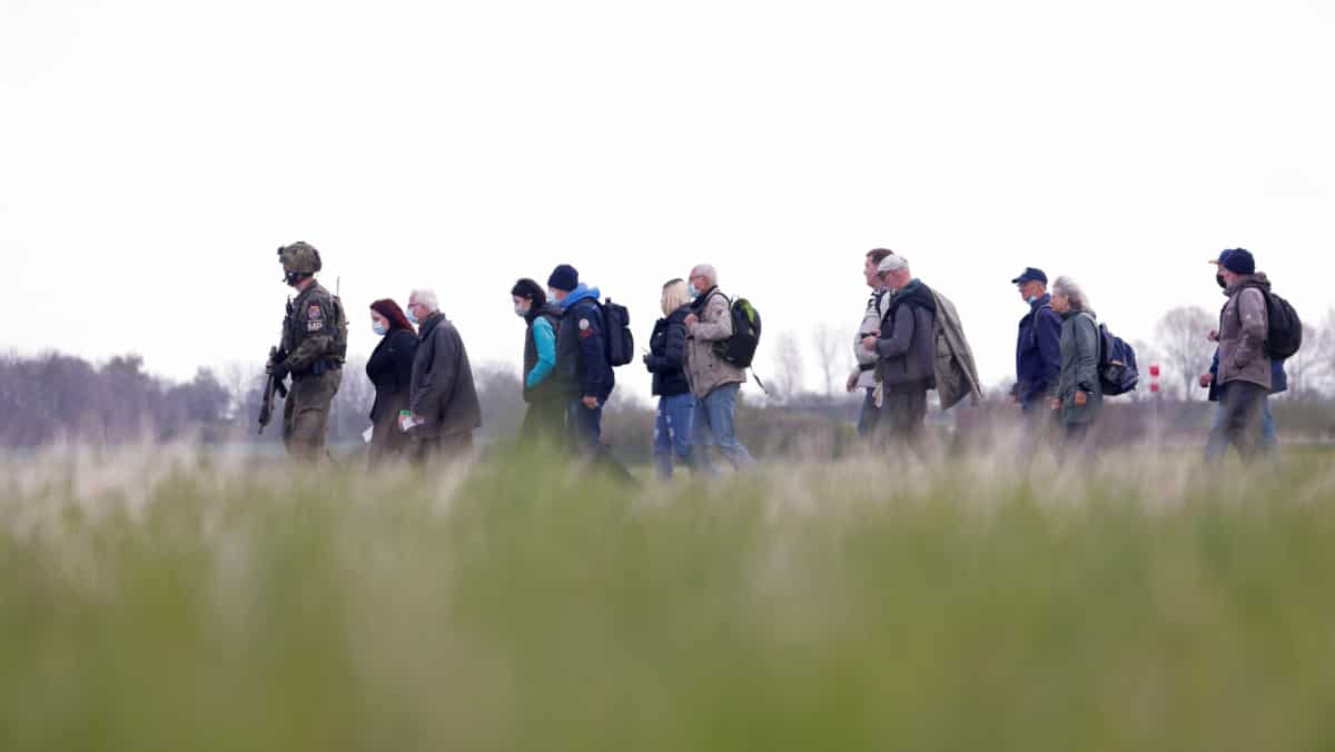 Germany's population swells to all-time high due to influx of refugees ...