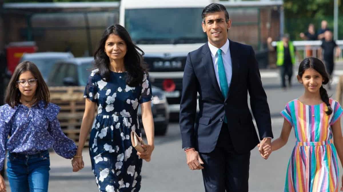 'They were very happy there': Rishi Sunak and his family to move into ...