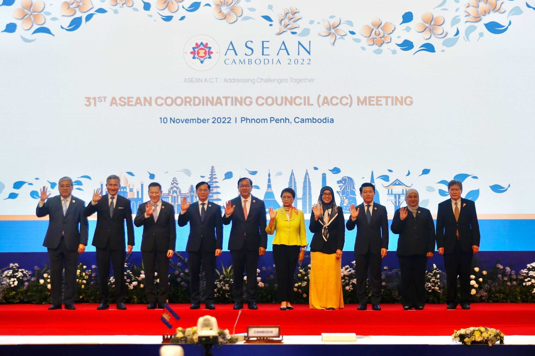 ASEAN Summit 2022: US President Biden thanks Cambodian PM stance over ...